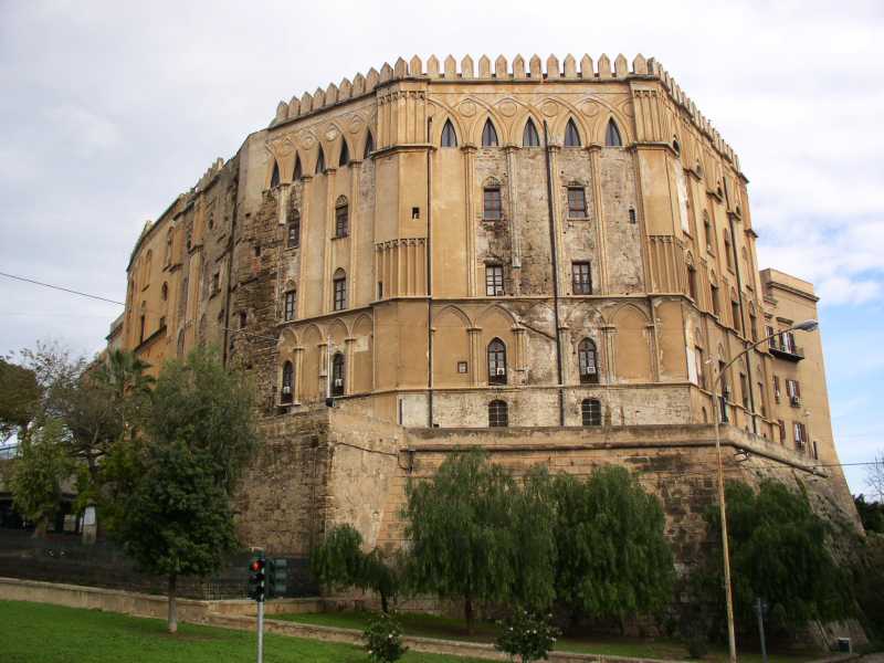 foto delle sedi regionali italiane | SkyscraperCity Forum